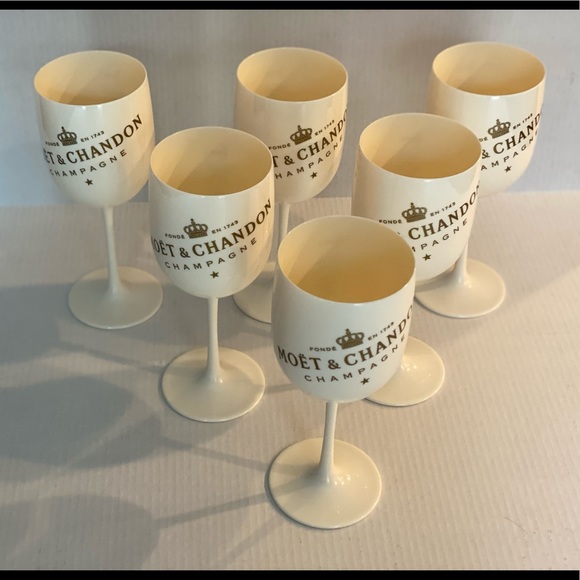 Moet & Chandon | Dining | Moet Chandon Acrylic Champagne Glasses | Poshmark